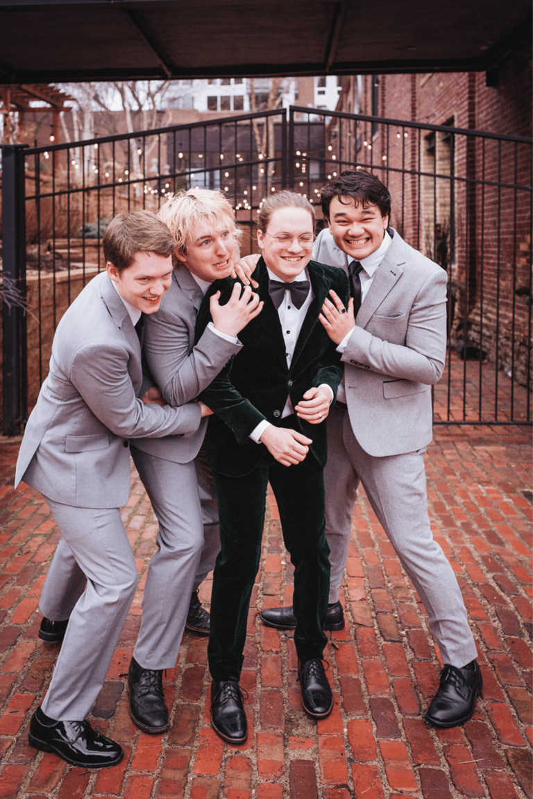 The Ultimate Guide to Wedding Party Photos! - jessicaknighton.com