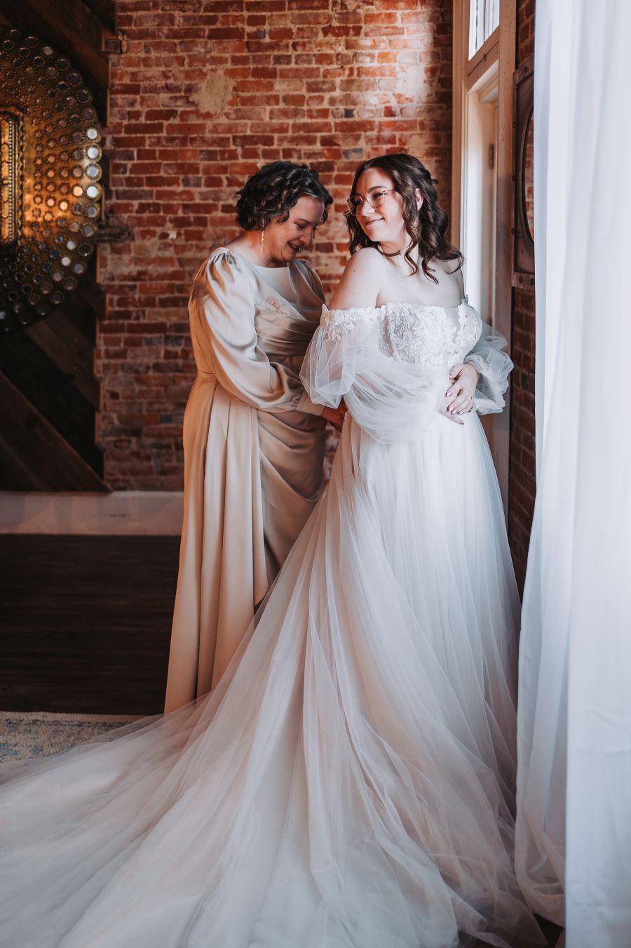 How to Get Ready for Amazing Getting Ready Wedding Photos ...